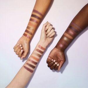 Pacifica | Makeup | Pacifica Animal Magic 28 Shade Eyeshadow Palette ...